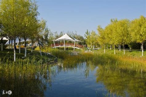克拉瑪依河又名穿城河克拉瑪依市區境內交通極便利 每日頭條