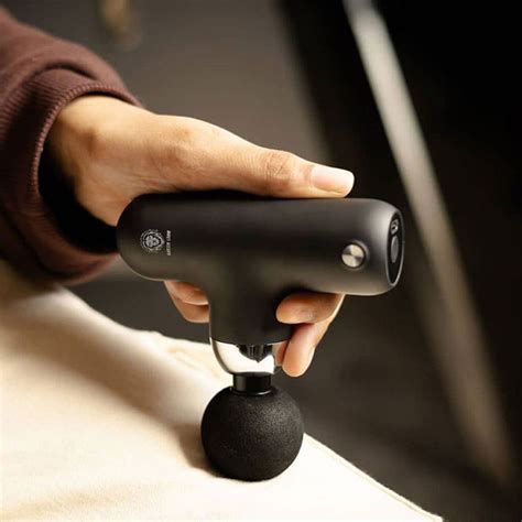 ماساژور تفنگی گرین لاین Green Lion Mini Massage Gun Pro