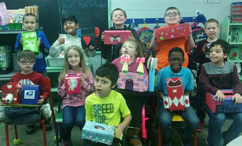 Mrs Stacey Dyers Class Held A Central Elementary