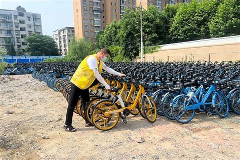 武汉市青山区多措并举加强共享单车管理