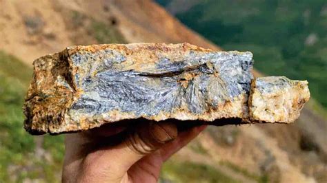 Pakistan Discovers Massive Deposits Of Antimony In Balochistan