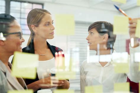 How Conceptual Decision Making Defines Smart Managers