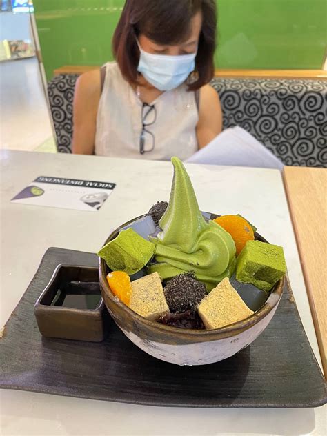 รูป Kyo Roll En Centralworld