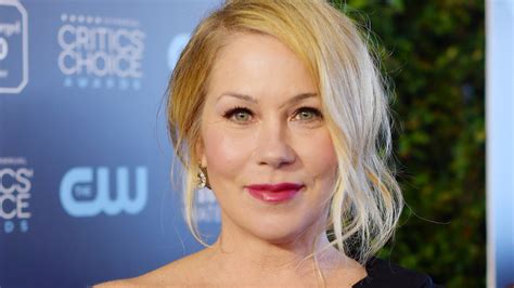 Tragic Details About Christina Applegates Life