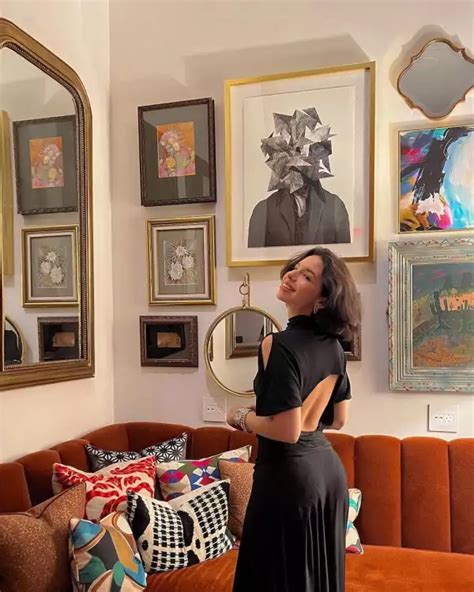 Ángela Aguilar Abandona El Escenario Porque No Corearon Su Canción