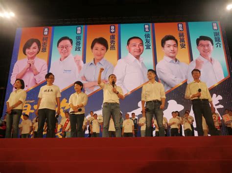 侯友宜喊用選票守護中華民國