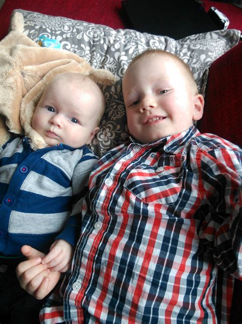 Tom En Siep Siep Op Den Akker