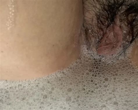 Mature Pussy With Huge Labia Needs Hairy Cunt Shaving Nude Pics XHamster