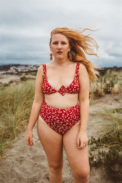 71 Swimsuits For Curvy Women Thatll Make You Feel Confident Af