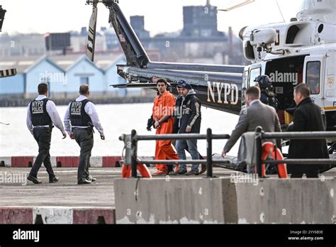 New York Usa 19th Dec 2024 Members Of The Nypd Escort Luigi Mangione Suspect In The Killing