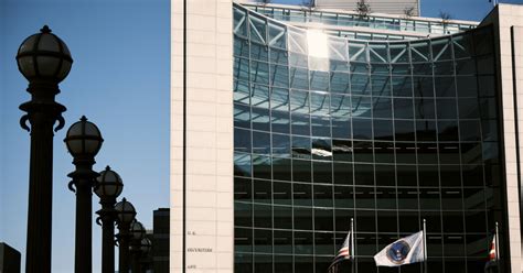 S E C Social Media Hack That Sent Bitcoin Soaring Prompts Investigation The New York Times