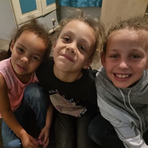 Steph Tavender Youtube