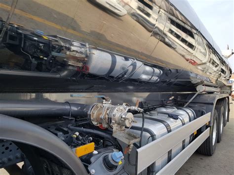 벤츠아록스3553으로 만들어진 26톤28000리터 스텐탱크로리 네이버 블로그