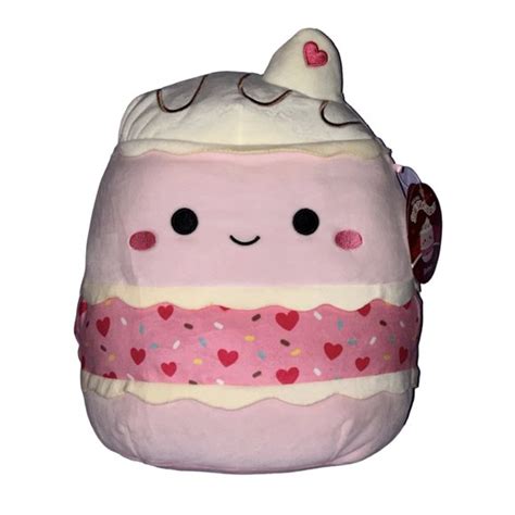 Squishmallow Cake