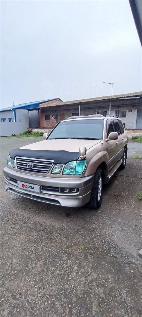 Тойота Ленд Крузер Цигнус 2002 в Артёме Продаю свой пароход в хорошем состоянии 4 вд 4 7л