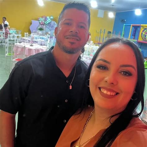 Renilson Marcio Nilson Lobo • Threads Say More