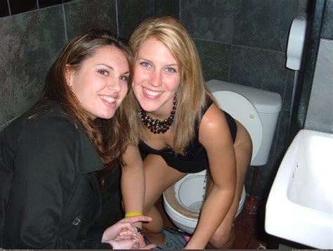 Teens Peeing Together Blutarsky