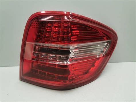 Mercedes Benz Ml W164 2010 Rckleuchte Heckleuchte A1649064300 Twi5346