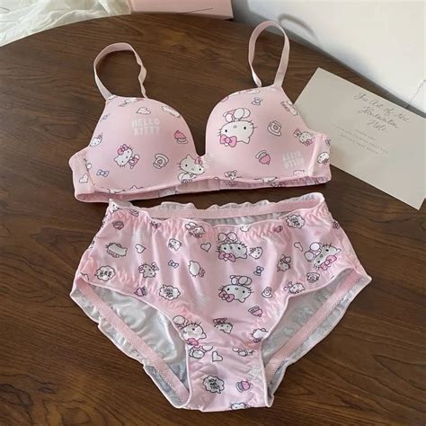 Kawaii Hello Kitty Heart Undergarments Anime Sanrio Cute Ktcat Sweet