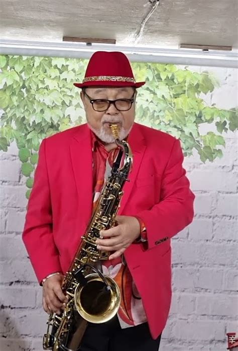 💜연모 박우철💜이도 저도 못하면서 사랑했었다앞이 캄캄안보이지만당신과 나 약속이나 한듯돌아가는 길을 지웠다시간은 우리편이 아니라 해도이제와 왔던 길을 바꿀수 있나 Youtube