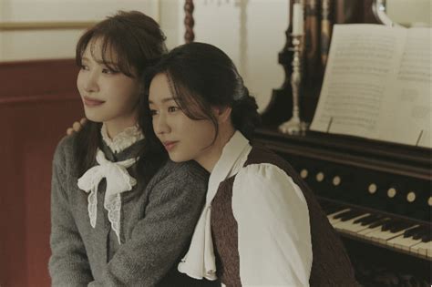 홍서영 연극 ‘사일런트 스카이 캐스팅 “안은진과 자매 호흡” Mk빌리어드