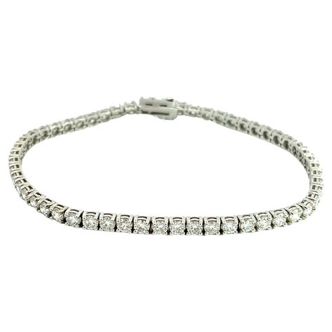 Diamond Tennis Bracelet 975 Carat 14 Karat White Gold For Sale At