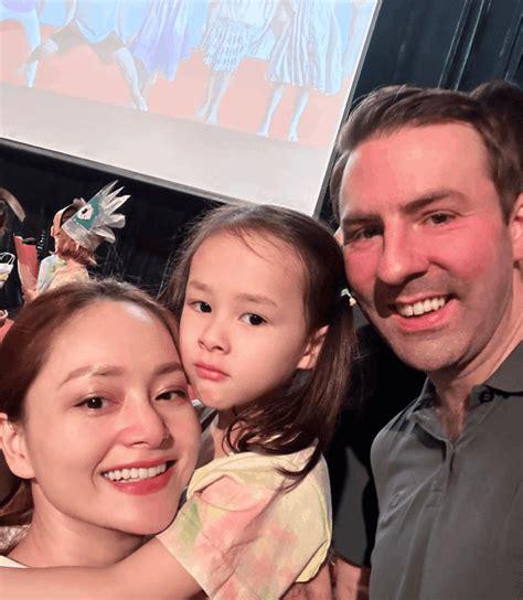 Lan Phương Tiết Lộ Sự Thật Về Việc ốm Nghén Xin Lỗi Chồng Tây Khi Man Hellobacsi