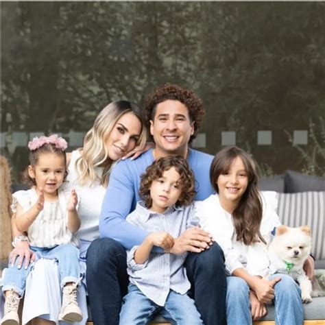 Mundial De Qatar 2022 Cuántos Hijos Tiene Memo Ochoa Me Lo Dijo Lola