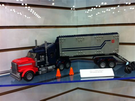 Transformers Kre O Botcon 2011 Images Transformers News Tfw2005