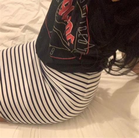 Wanna Watch Me Take Off My Clothes F OC Scrolller