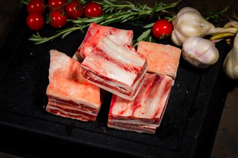 Хонины хөрөөдсөн хавирга