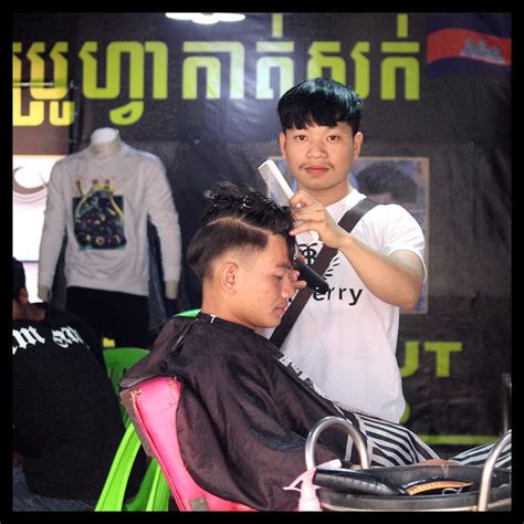 ប្រុសស្អាតមកទៀតហេីយ😁 ប្រូហ្វា កាត់សក់