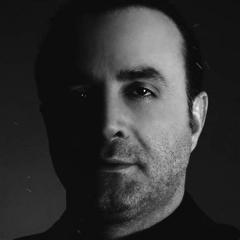 دانلود آهنگ های سینا سرلک