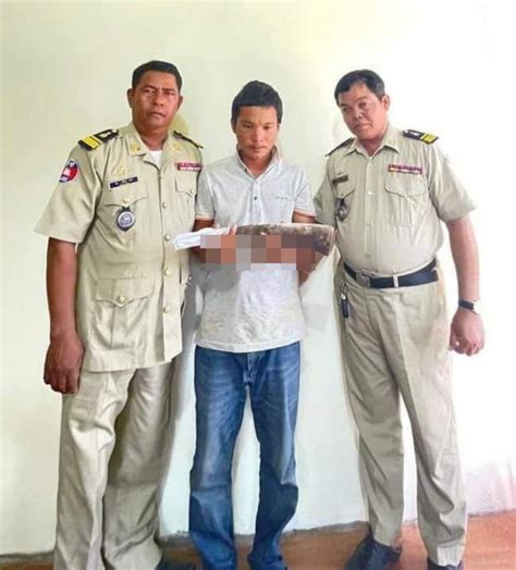 ឃាតករថា រាល់ពេលឃើញរូបគេដើរក្បែរស្ត្រីជាសពរងគ្រោះតែងតែខាកស្តោះ ហាក់ដូចជាខ្ពើមរអើមខ្លួន