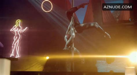 Autumn Reeser Nude Aznude