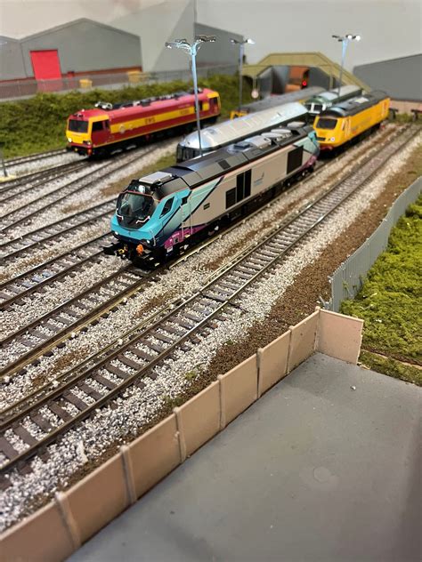 Unlocking The Versatility Of Dcc Model Railway Trains Running On Analogue And Beyond Fareham