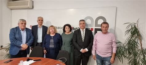 УНСС Ректорът участва в Общото събрание на настоятелите на фондация „Атанас Буров“