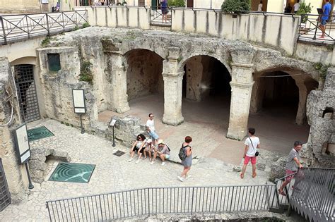 راهنمای جامع سفر به شهر ماترا گنجینه‌ای باستانی در جنوب ایتالیا یورو