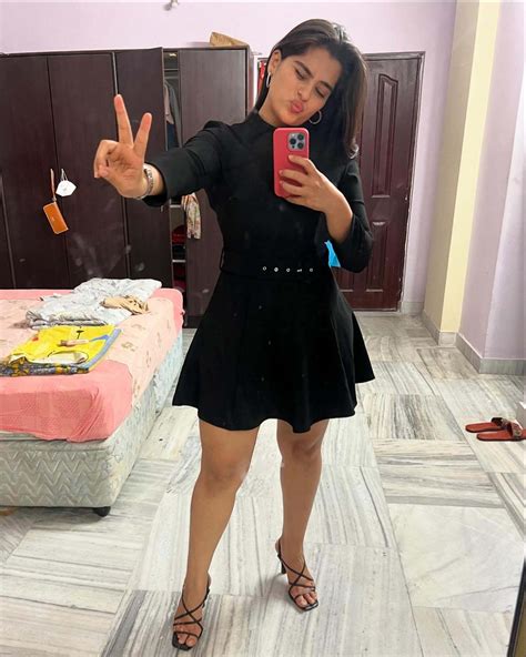Kavya Kalyanrams Feet