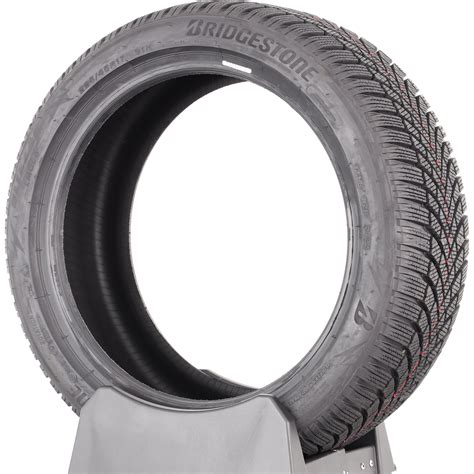 Test Bridgestone Blizzak LM005 - 225/45 R17 - Pneu - UFC-Que Choisir