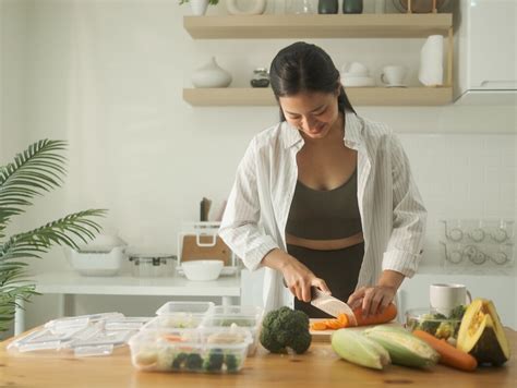 Meal Plan For Building Muscle And Losing Fat Woman