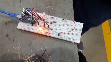 Como Hacer Un Semáforo Doble En Arduino Youtube