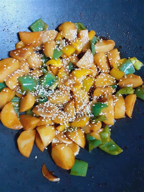 쫀득쫀득 감자조림 감자 피망조림