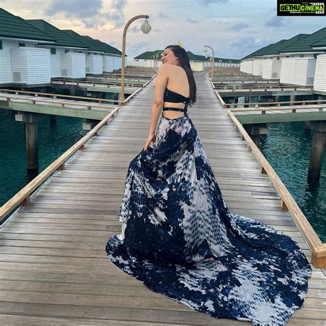 Hansika Motwani Instagram 🌊 Gethu Cinema