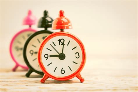 Free Photo Countdown Analog Minute Timer Table