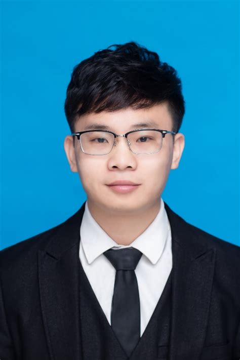 廖喜林 智能服饰与服装学院