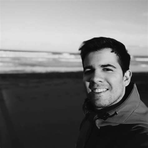 Jerónimo Vásquez Jeronimov • Threads Say More