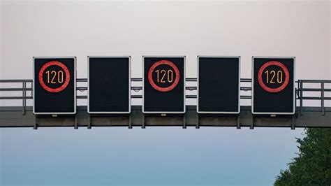 What Is A Variable Speed Limit Vsl Vsl Meaning Isarsoft