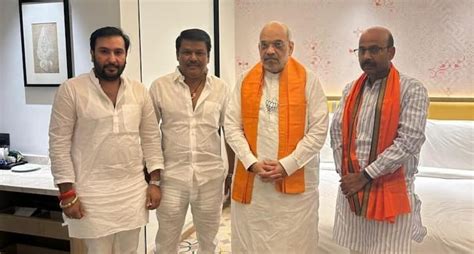 Lok Sabha Election 2024 Up Former Minister Raj Kishore Singh Join Bjp With Supporter Ann Lok