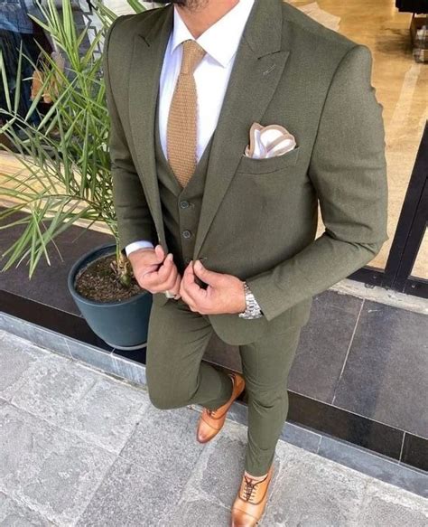 Olive Green Three Pieces Men Suit Vest Wedding Suit Jacket Men Groom